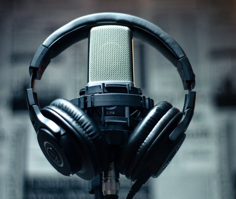 Add audio in Google Slides sound music Avantix Learning